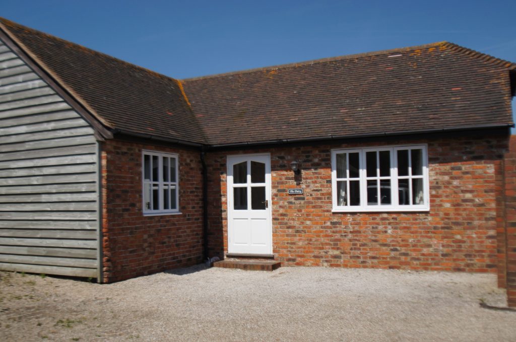 Dairy Cottage - Visit Rye Bay in Sussex